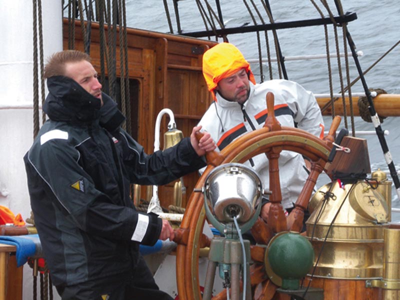 Tipps für Trainees ⚓︎ Der perfekte Segeltörn ⚓︎ Tall-Ship Friends ...